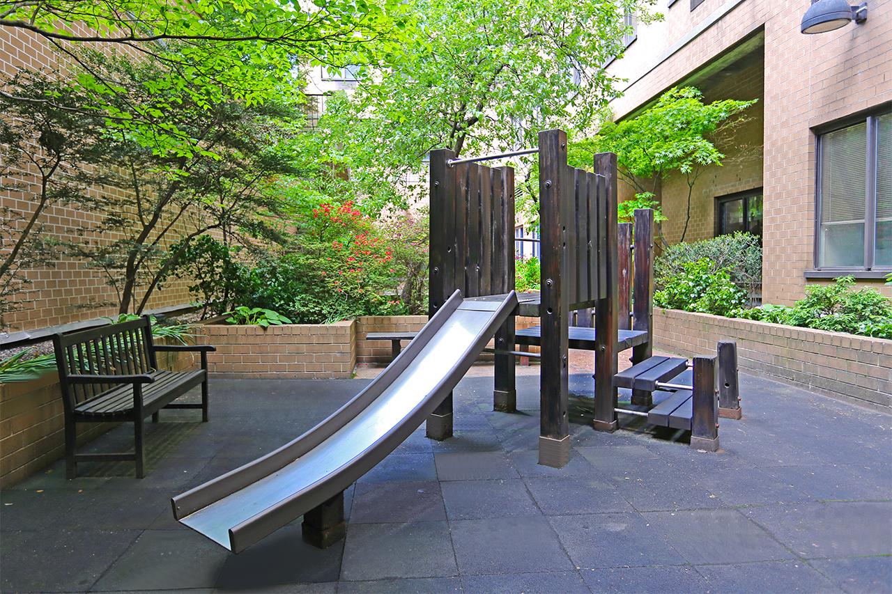 The Barclay NYC Luxury Apartment Rentals | Glenwood Management