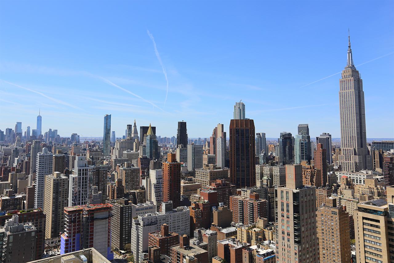 Paramount Tower NYC Luxury Apartment Rentals | Glenwood Management